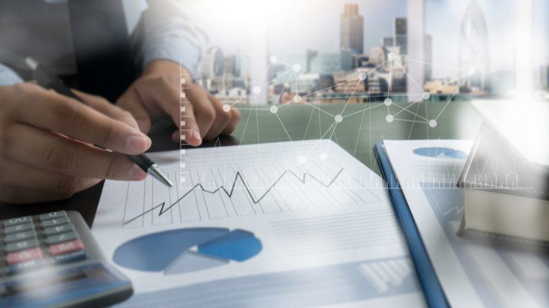 6 Tips To Create A Realistic eLearning Outsourcing Budget - eLearning Industry