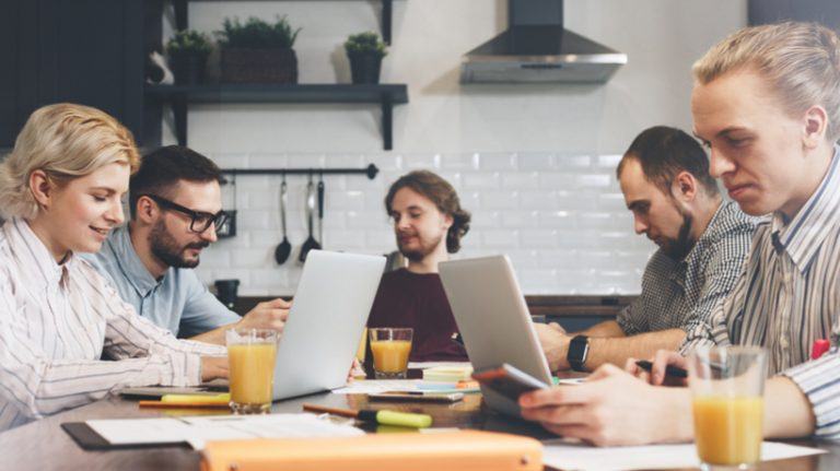 Empowered Learners: Hyperconnected And Self-Directed - eLearning Industry