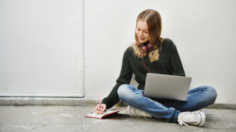 5 eLearning Benefits For Students Opting For Online Learning ...