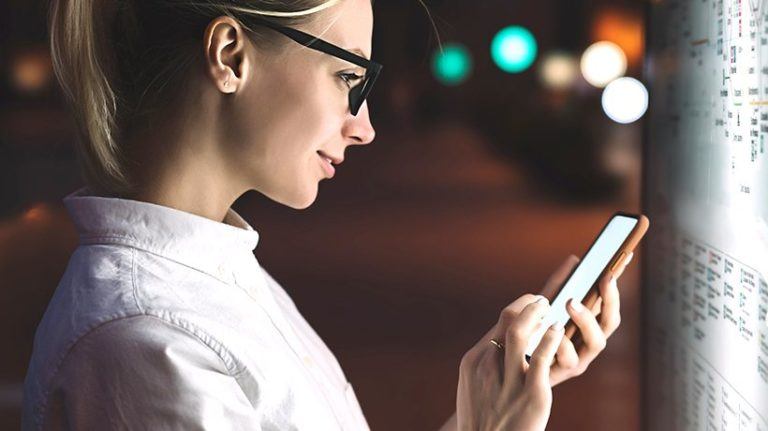 10 Awesome Ways To Use Mobile Learning For Employee Training ...