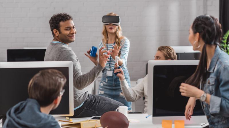 Augmented Reality In Training - eLearning Industry