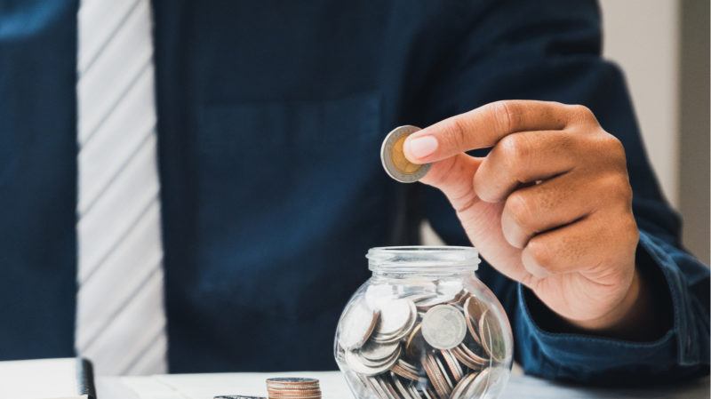 Tips to Cut Costs When Implementing Customer Training Software