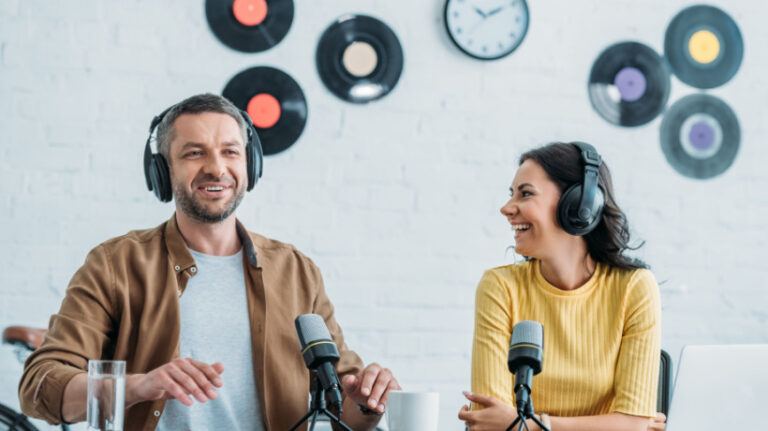 The Benefits Of Using Podcasts For eLearning - eLearning Industry
