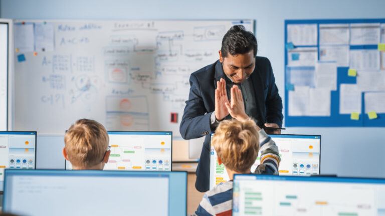 Using An Education LMS To Enhance Learning Experiences