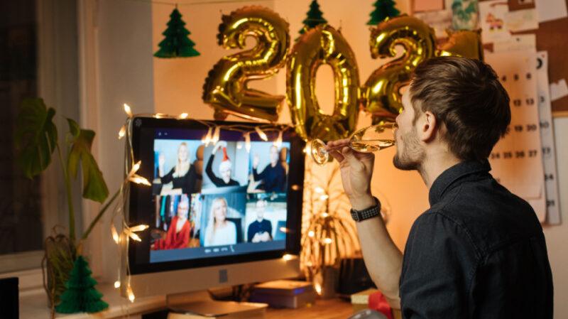 5 Festive Tips To Bring The Holiday Spirit To Remote Employees ...