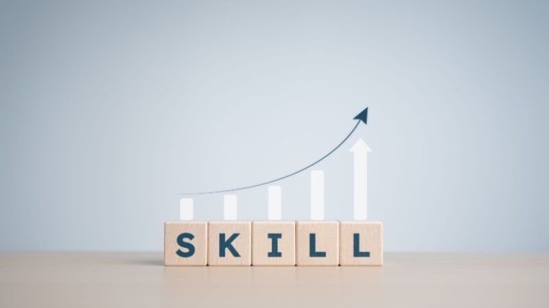 8 Innovative Upskilling Strategies For Small Businesses - eLearning ...