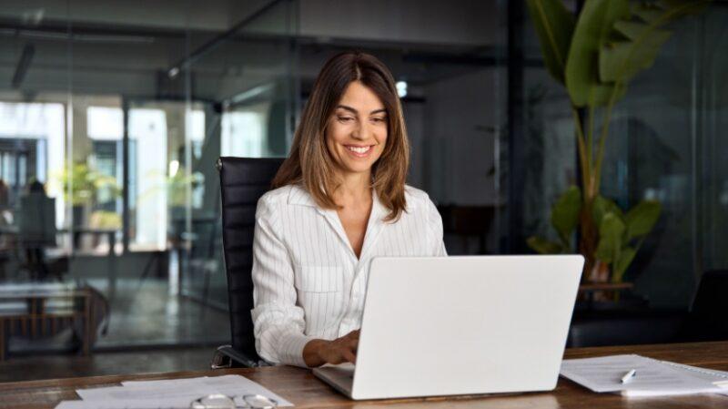 7 Tips To Create Training Sessions That Stick - eLearning Industry