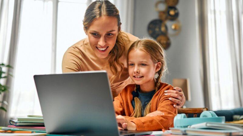 How To Help Children Achieve Digital Well-Being - eLearning Industry