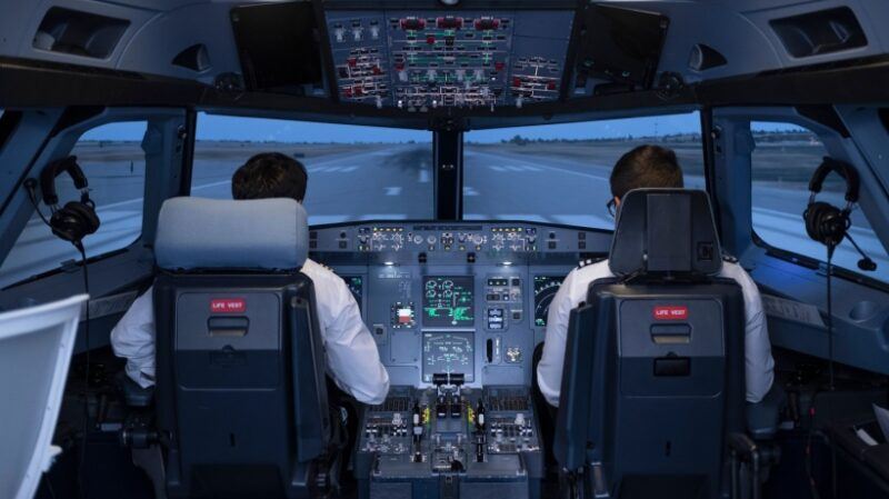 Aviation Training: Where Digital Learning Takes Flight - eLearning Industry