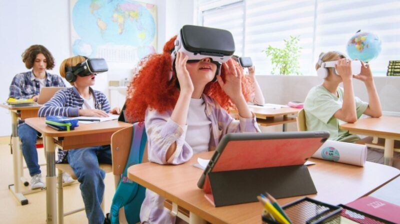How New Trends In Immersive Tech Are Changing eLearning - eLearning Industry
